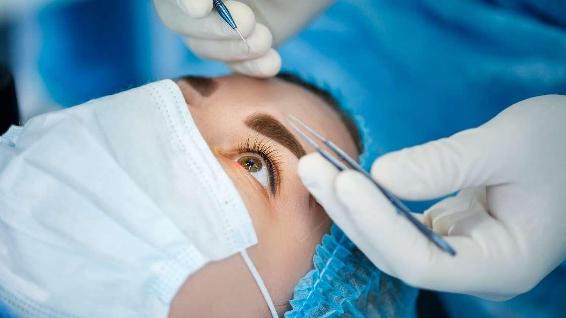 Is failed upper eyelid plastic surgery common? • OT.CO Clinic