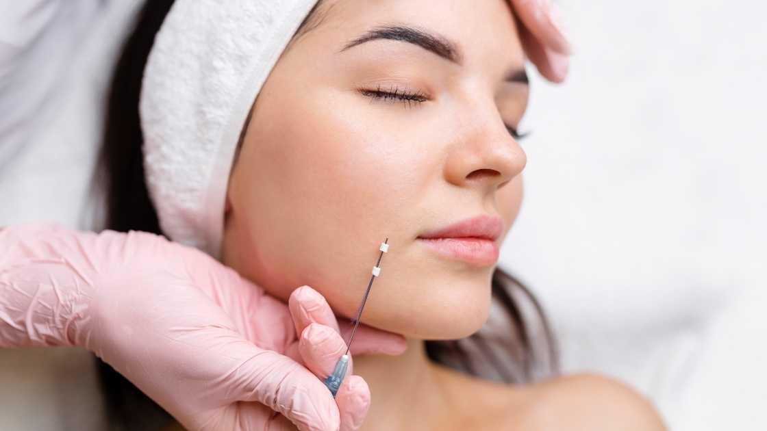 Collagen threads: what are their effects and benefits? • OT.CO Clinic
