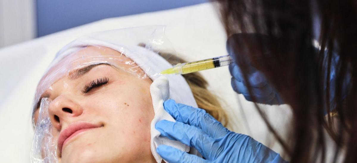 Vampire lift - price, effects, opinions • OT.CO Clinic